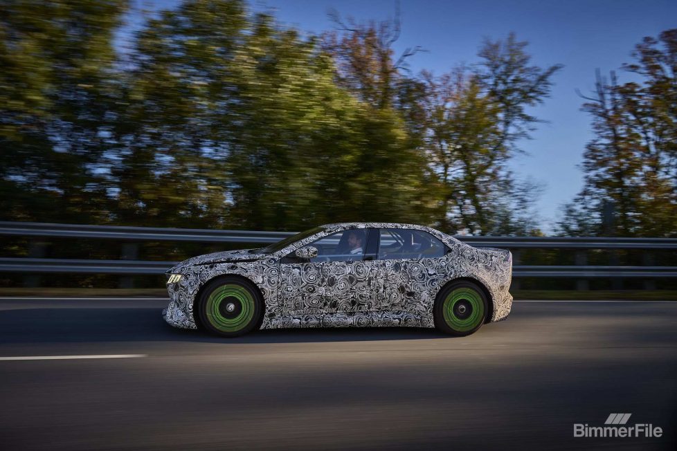 Video: Hands-on With the BMW Vision Driving Experience (the fastest BMW ...